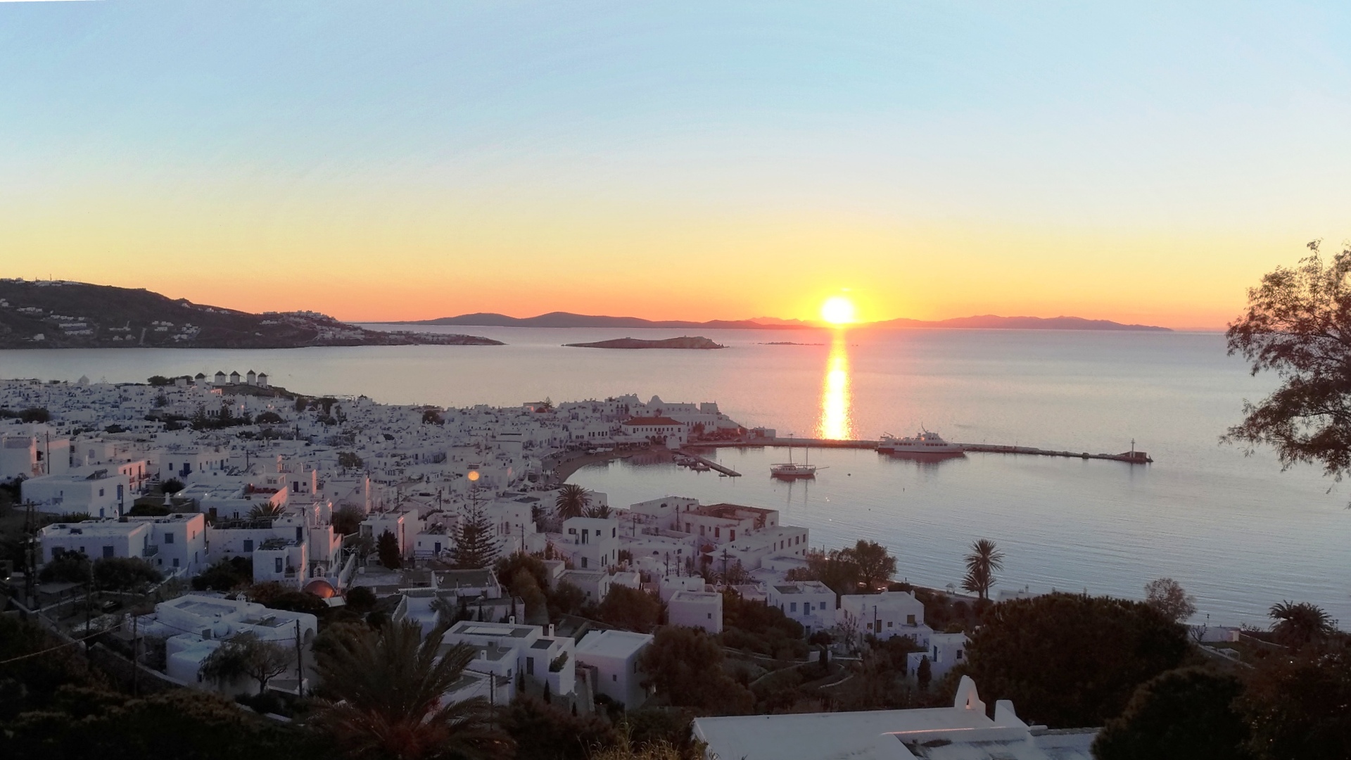 La Veranda of Mykonos Traditional Guesthouse - Official Website